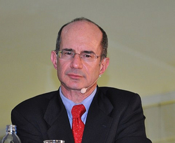 Horst-Knapp-Preis für "Standard"-Journalist Eric Frey – mnews – medianet.at