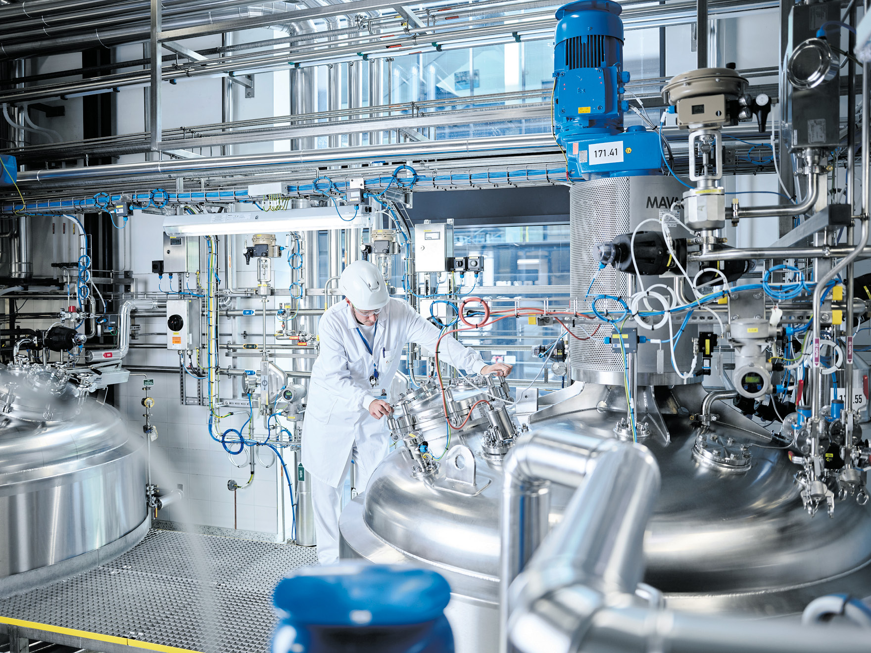 Novartis investiert in Tirol 200 Mio. € in Biotechwerke – mnews ...