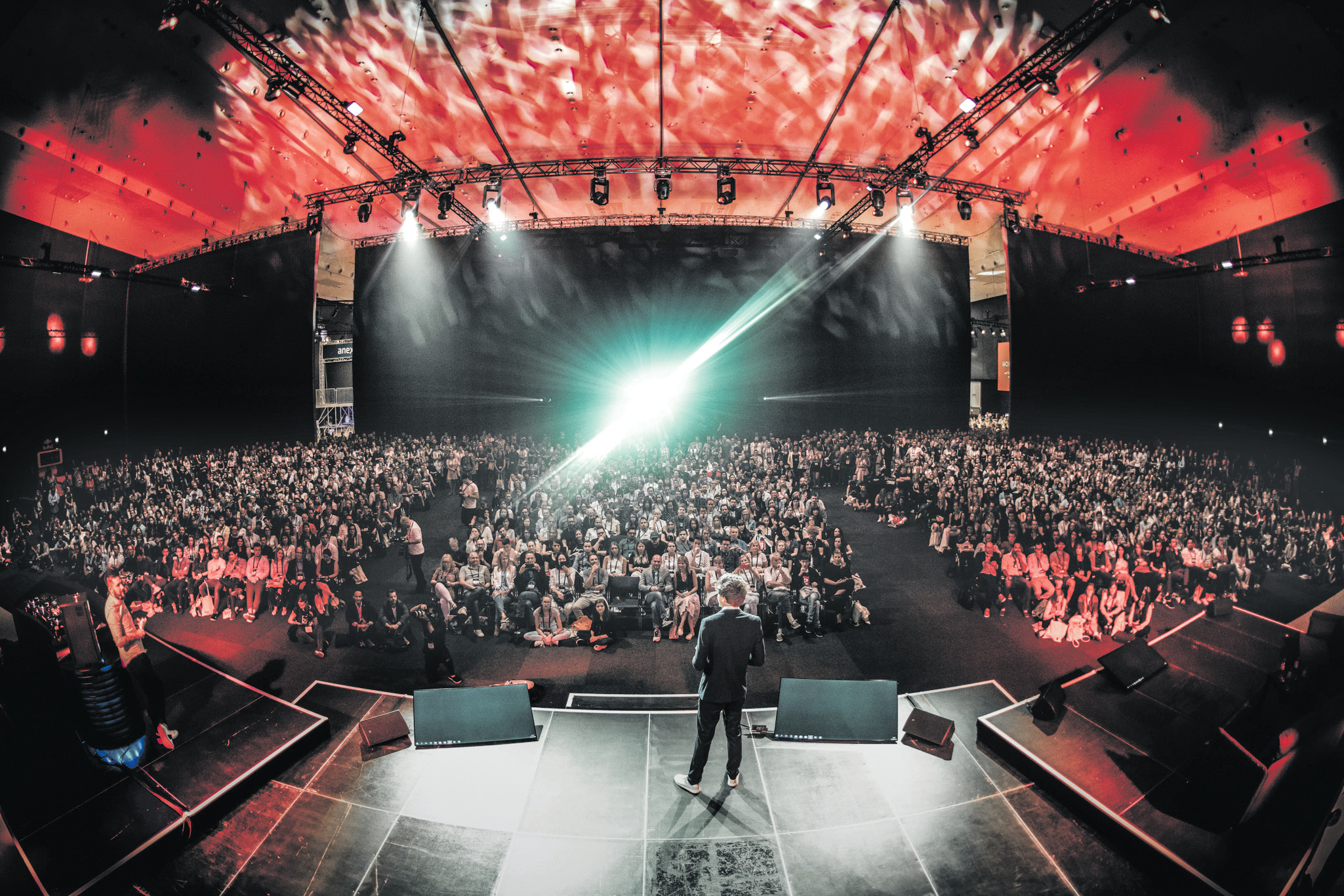 Volles Programm – mnews – medianet.at