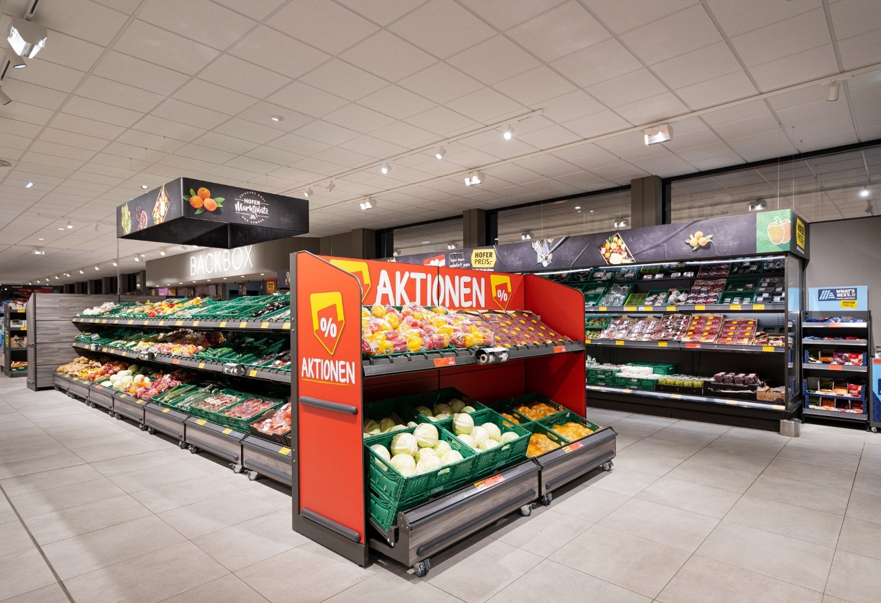 Gleich drei Hofer Filialen in Wien strahlen in neuem Glanz – mnews ...