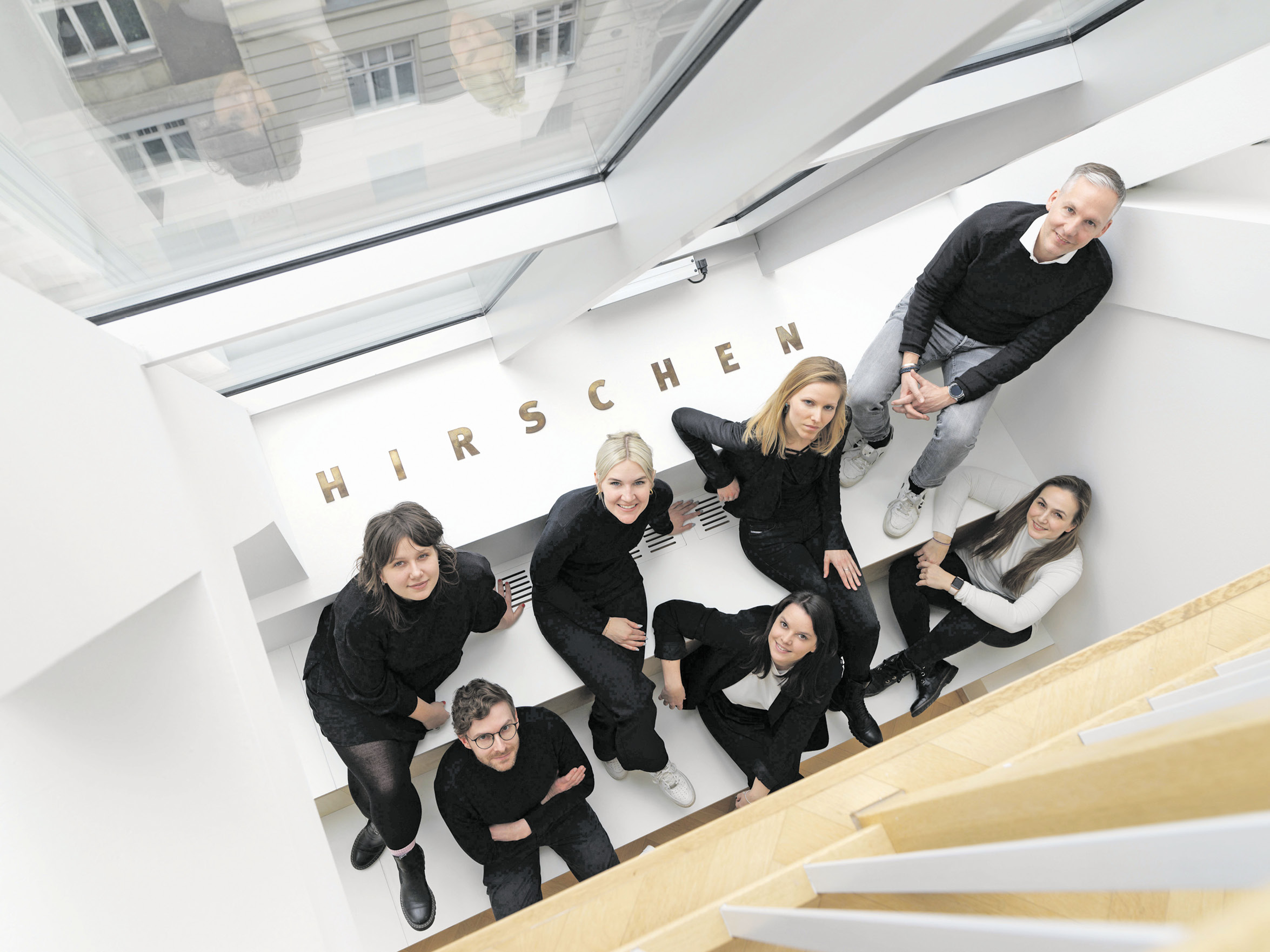 Ein Hirschensprung sehr weit nach vorn – mnews – medianet.at