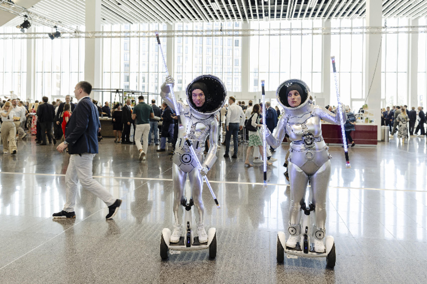Koelnmesse krönt 100. Jubiläum mit Eröffnung des Confex – mnews – medianet.at