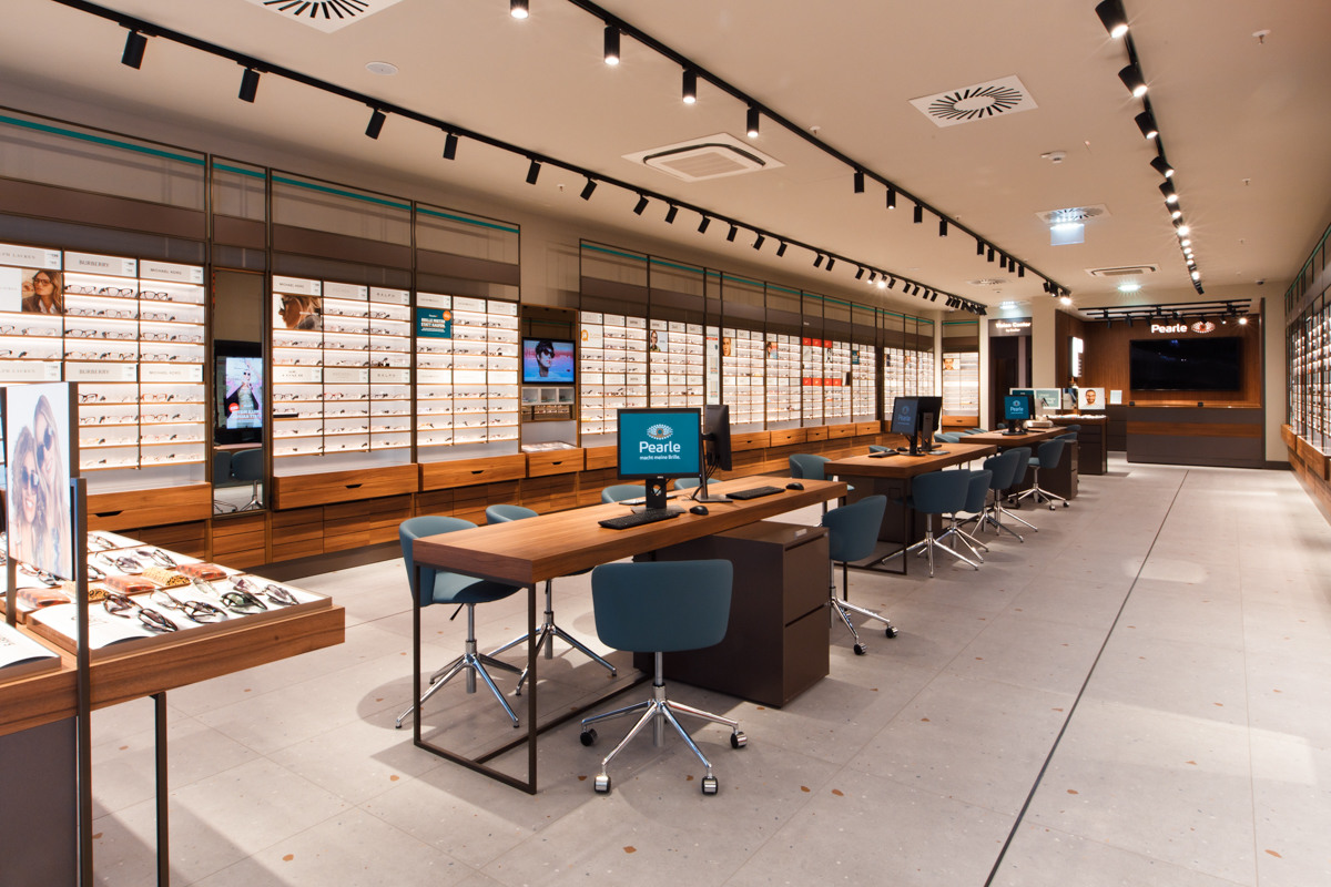 Pearle präsentiert neuen Store im Auhof Center – mnews – medianet.at