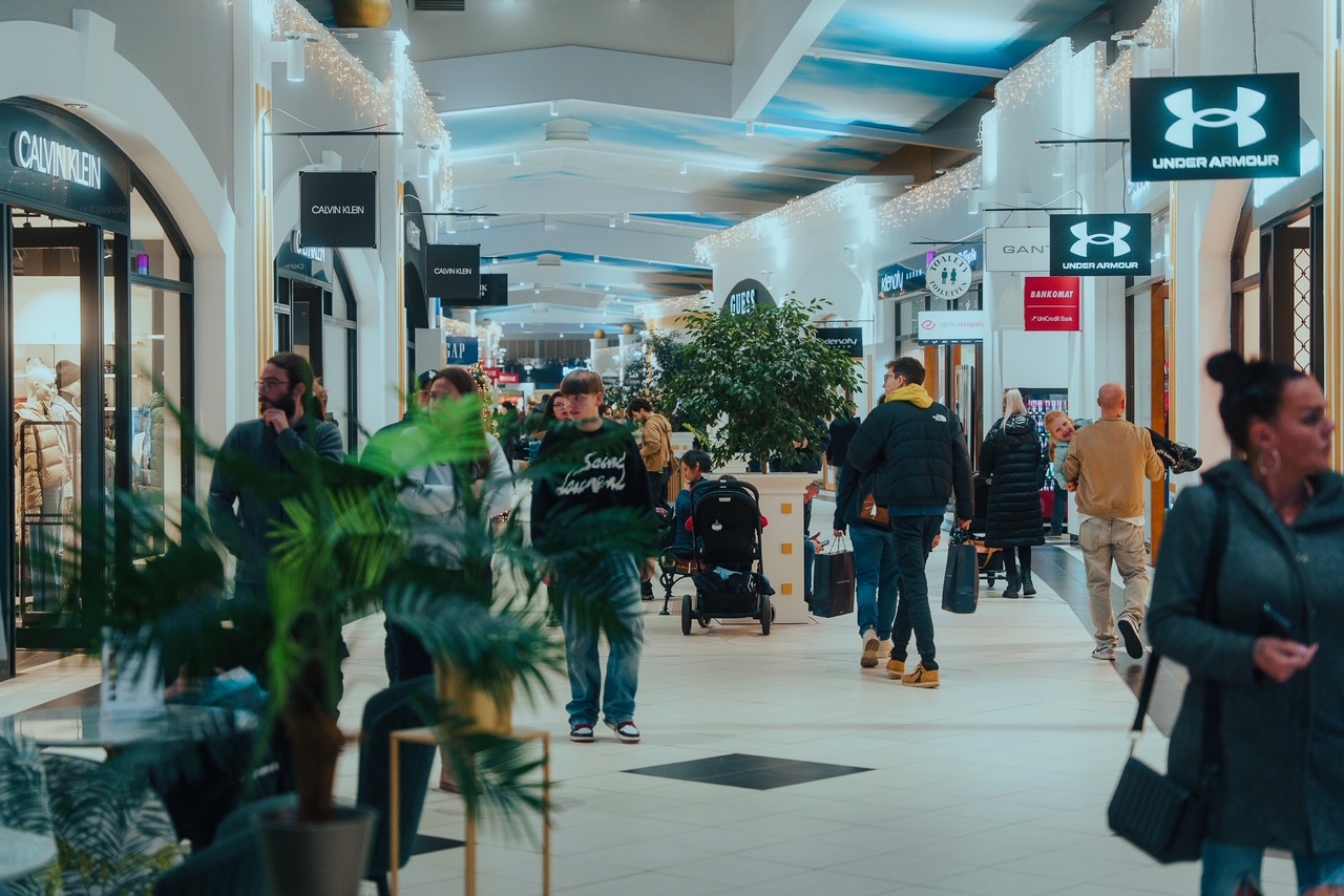 Freeport: Outlet-Center meldet steigende Besucherzahlen und erweitert ...